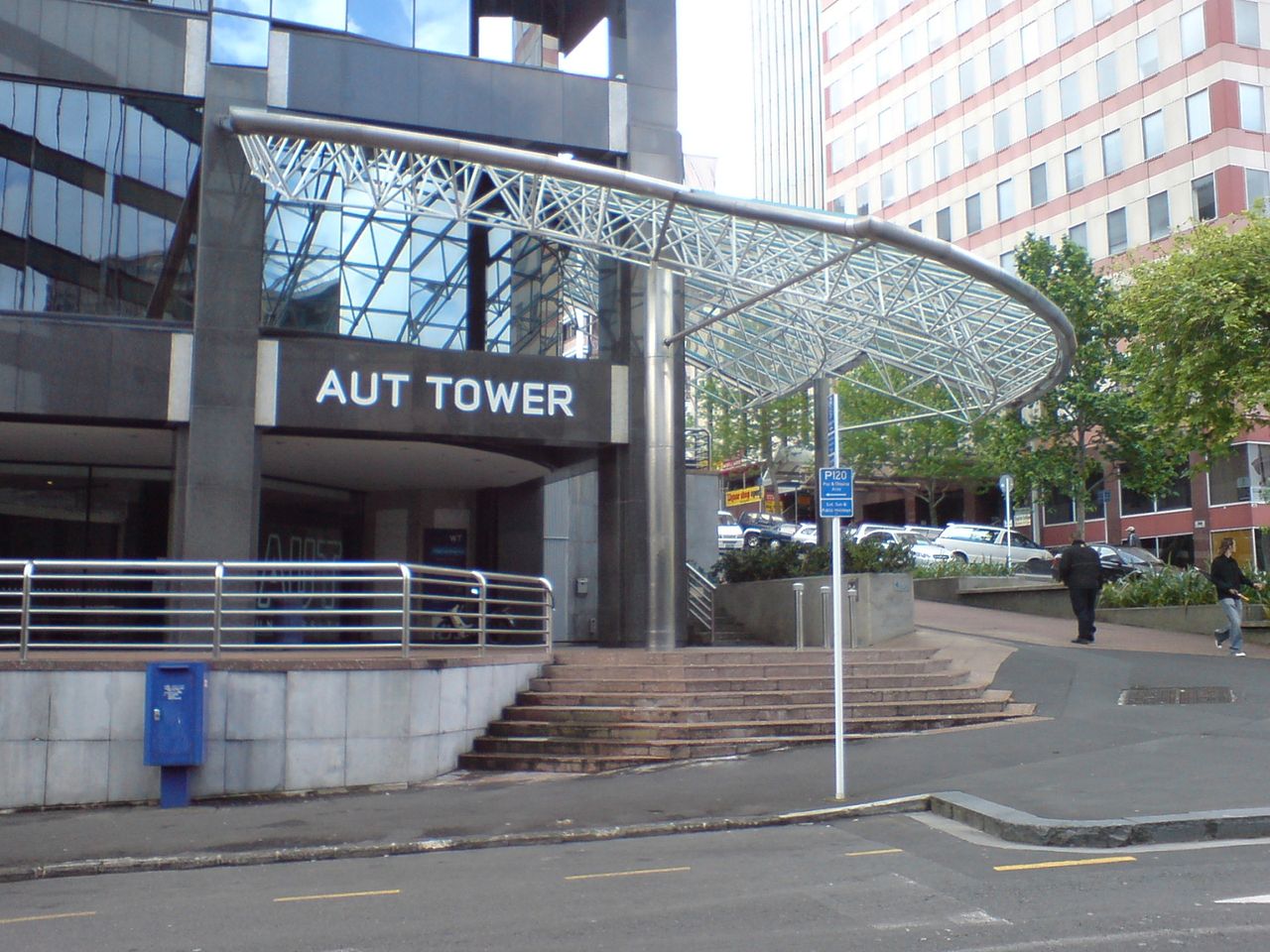 Auckland University of Technology: A Guide to the Leading Modern University